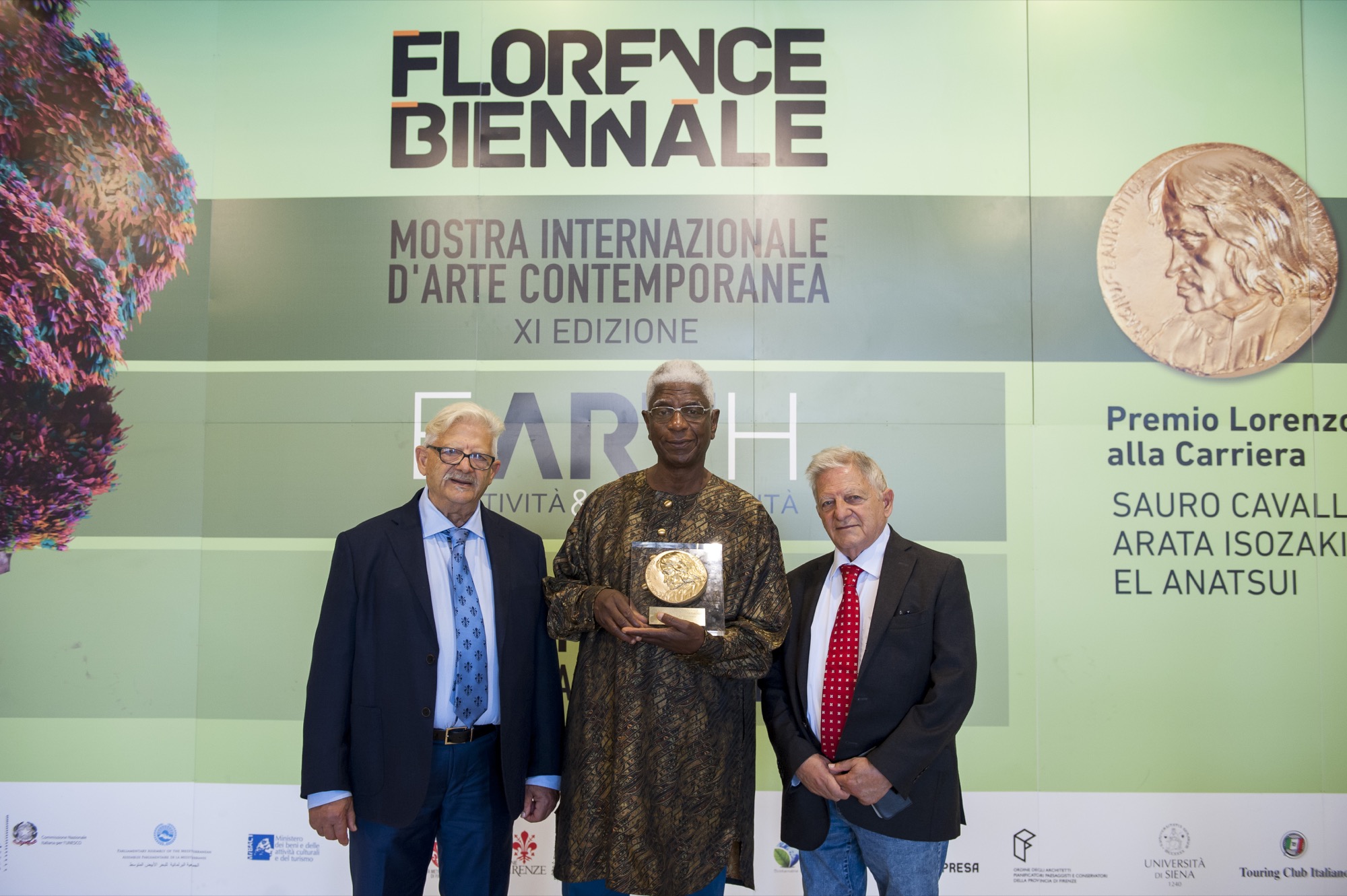 El Anatsui received the “Lorenzo il Magnifico” Lifetime Achievement Award - FB - Florence Biennale